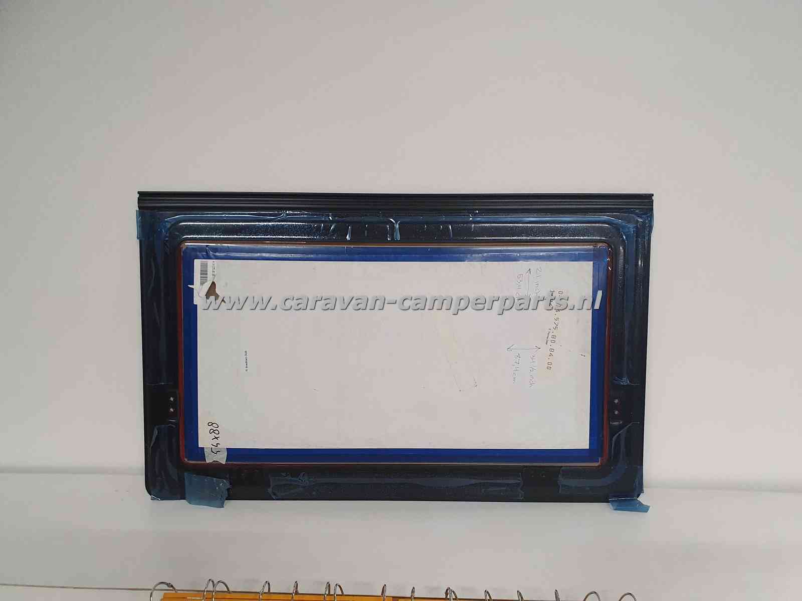 Polyplastic raam 87,5x53cm - Carrosserie - Details - ACR Caravan- en Ca