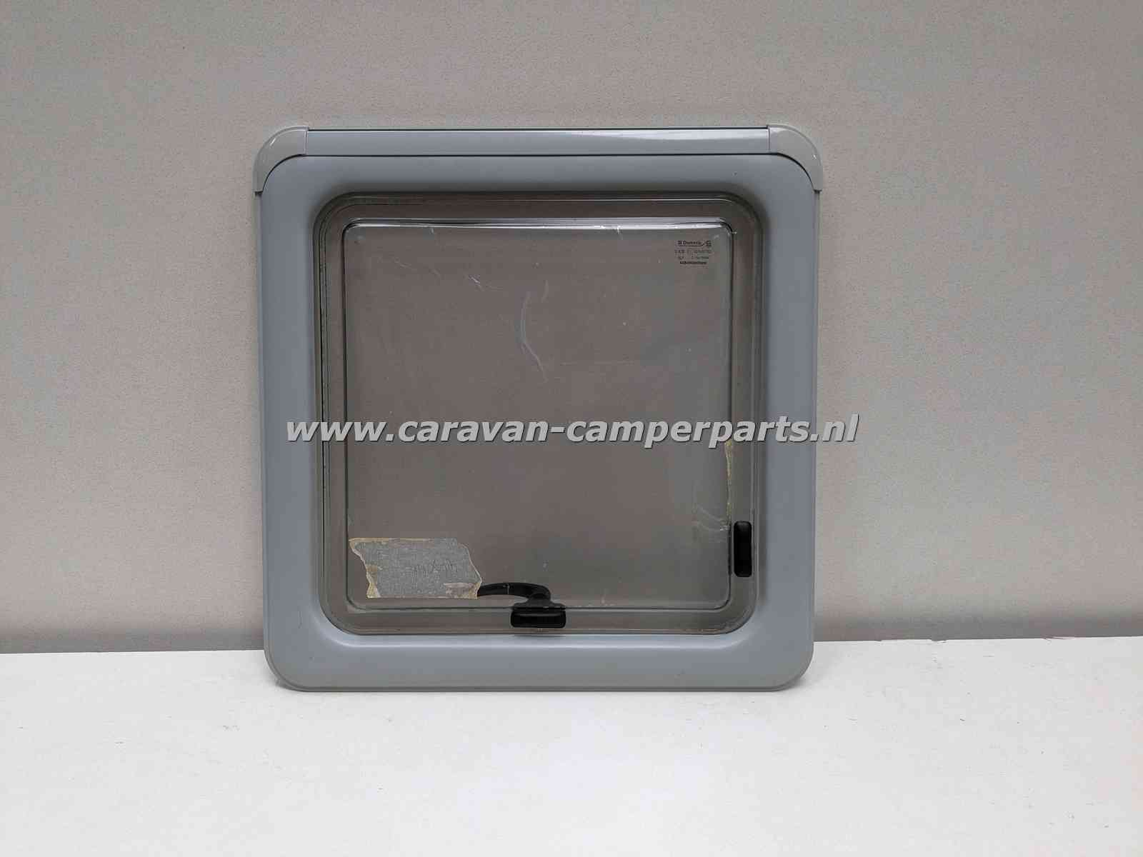 Knaus raam 2000 47x47cm Bkeus - Ramen - Details - ACR Caravan- en Campe