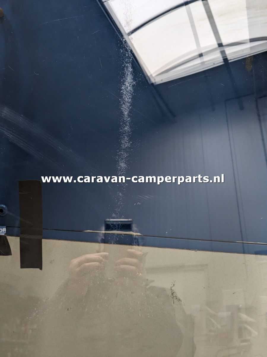 LMC Raam 101x64cm 2010 - Ramen - Details - ACR Caravan- en Camperparts